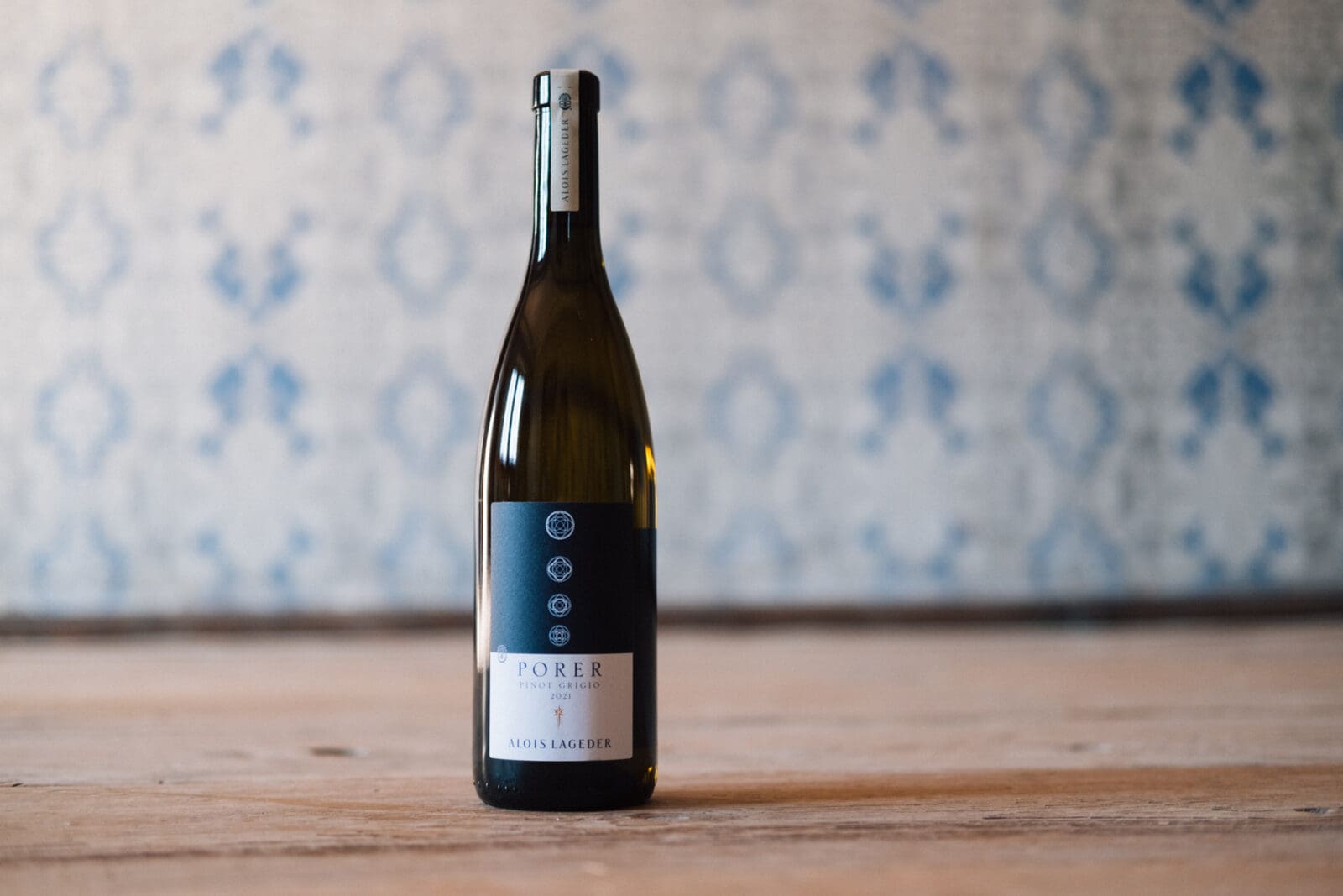 We Have Actually Found The PERFECT Pinot Grigio For Summer - VITA Daily