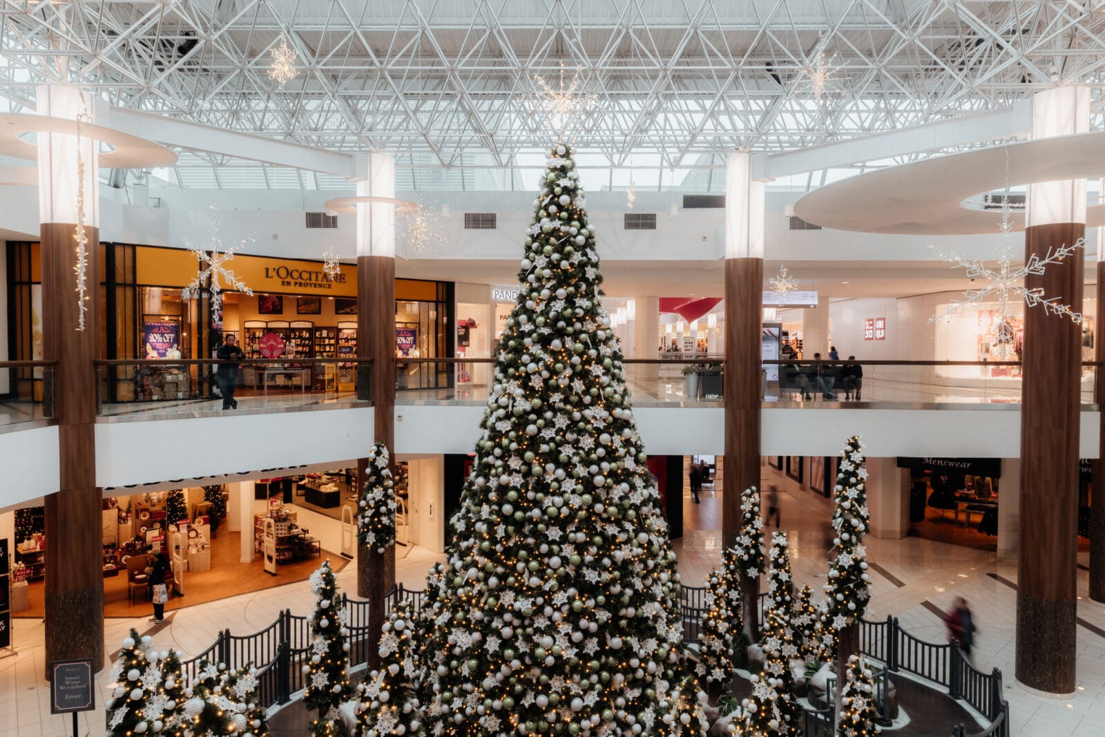 Sugar Shack, Santa Photos & Stylish Surprises Await @ Guildford Town ...