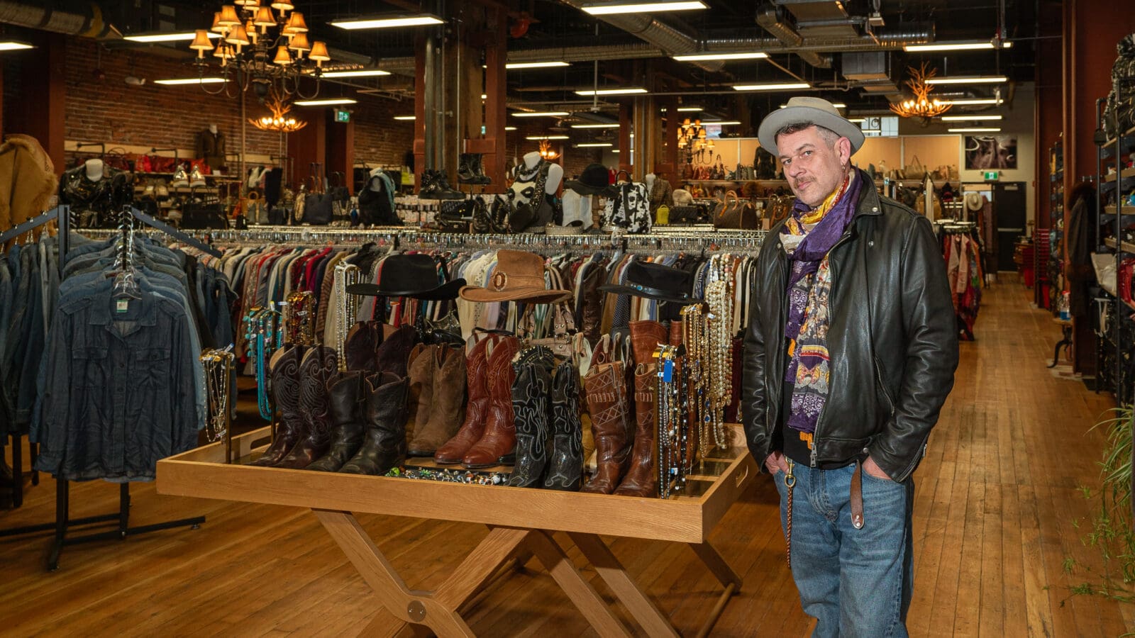 Thrifted & Thriving: How To Nail Spring Style The Secondhand Way - VITA ...